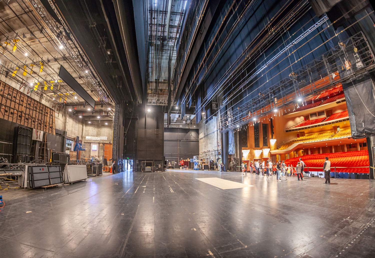 Mike Hume’s Historic Theatre Photography